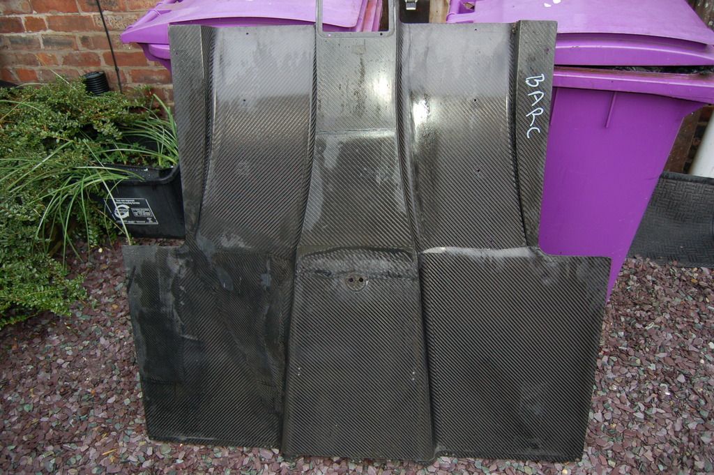 Universal Carbon Fibre Rear Diffusers ex Formula Renault | Driftworks Forum