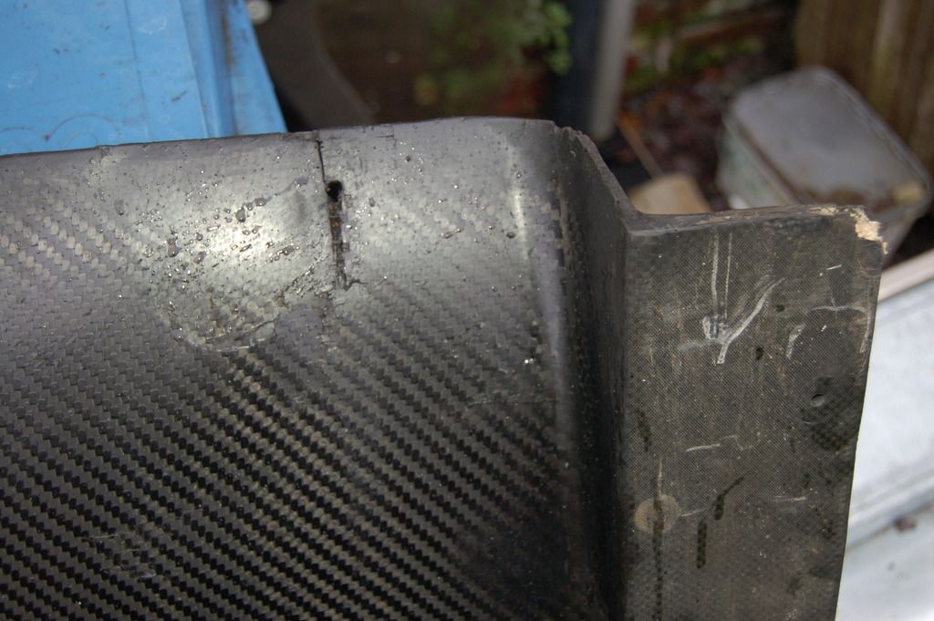 Universal Carbon Fibre Rear Diffusers ex Formula Renault | Driftworks Forum