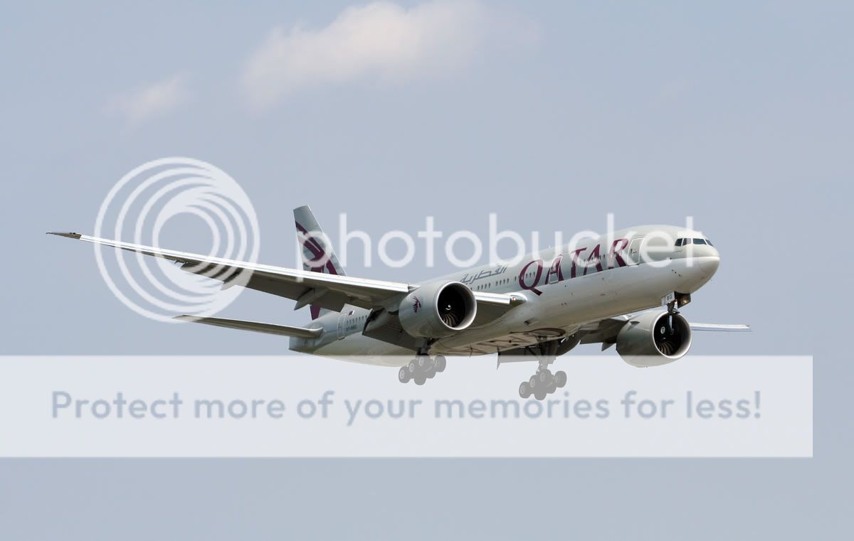 More shots of mine from YUL- Qatar 77L included. | MontrealRacing.com